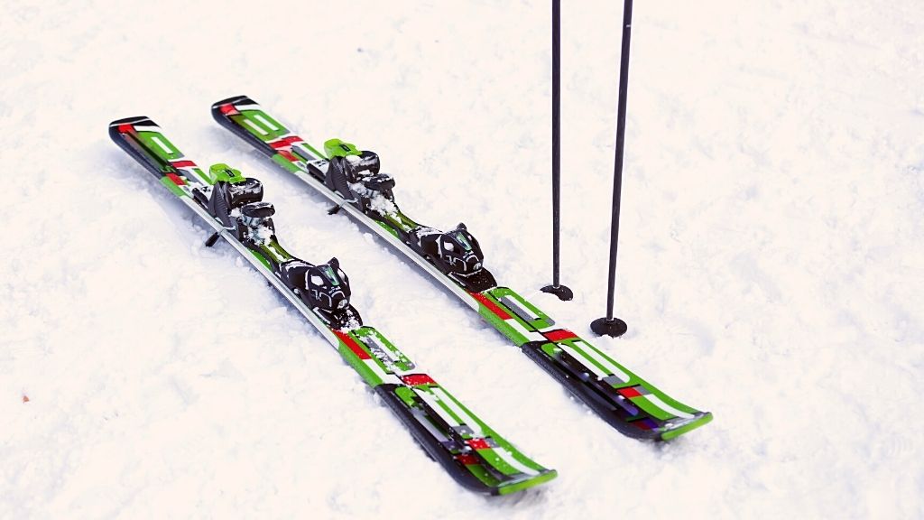 Bäst i test - Vilka slalomskidor är bäst att satsa på? - Outdoor.se